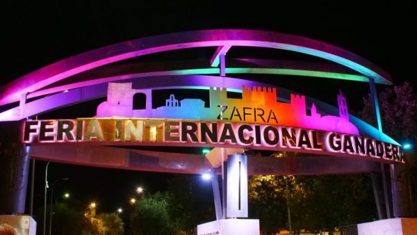 ¡Disfruta De La Feria Internacional Ganadera De Zafra 2025!